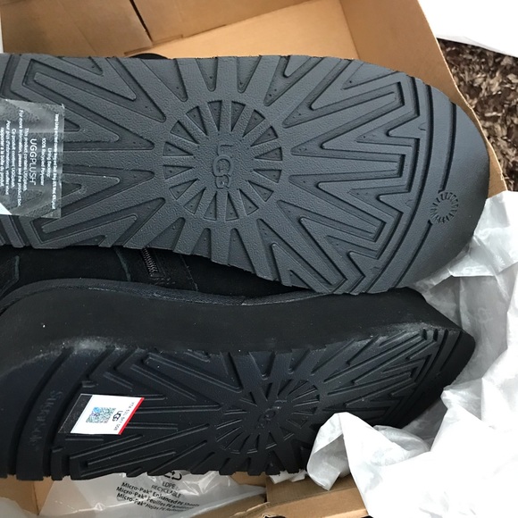 UGG | Shoes | Ugg Womens Classic Dipper Platform Boots Nib | Poshmark